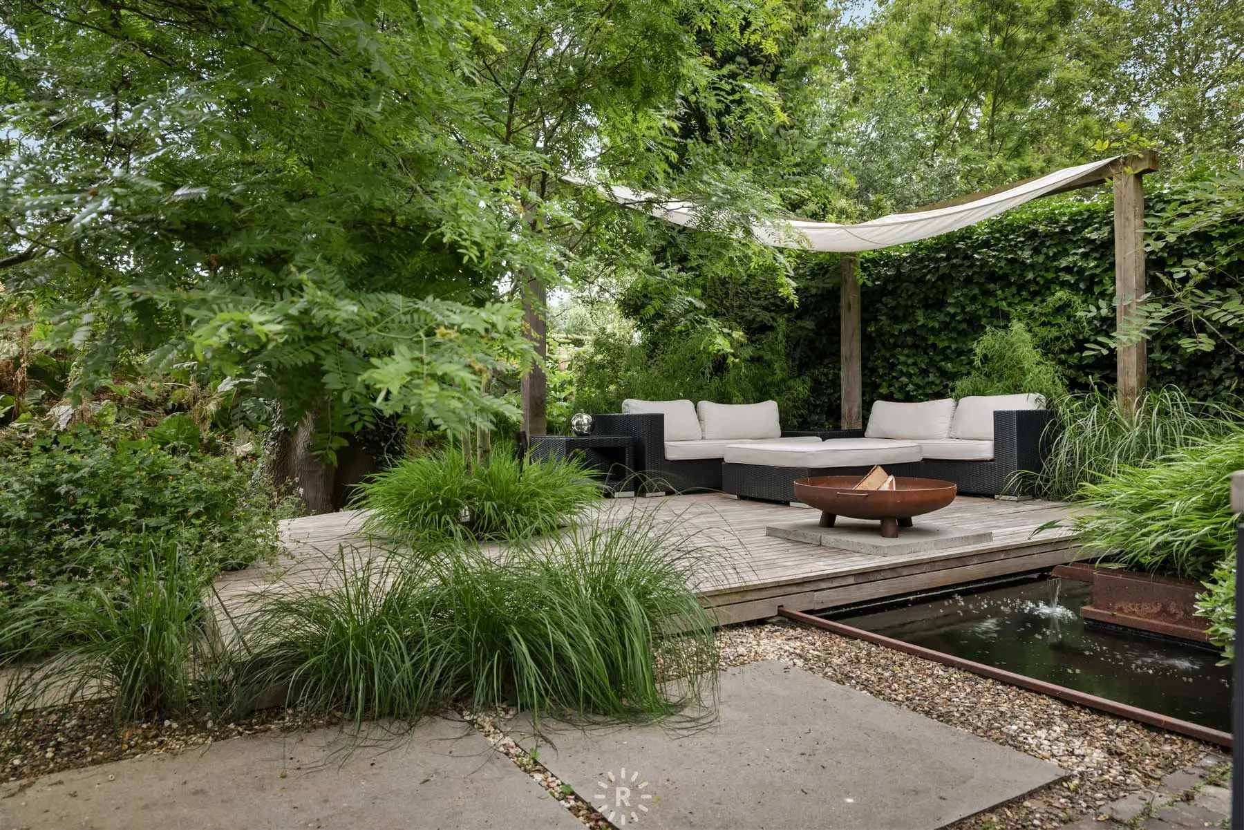 3e plaats Hovenier van het jaar 2025 - De Rooy Hoveniers